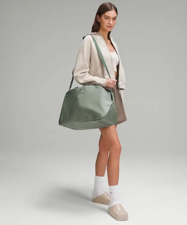 Lululemon City Essentials 25l Bag - Grey Eucalyptus | Editorialist